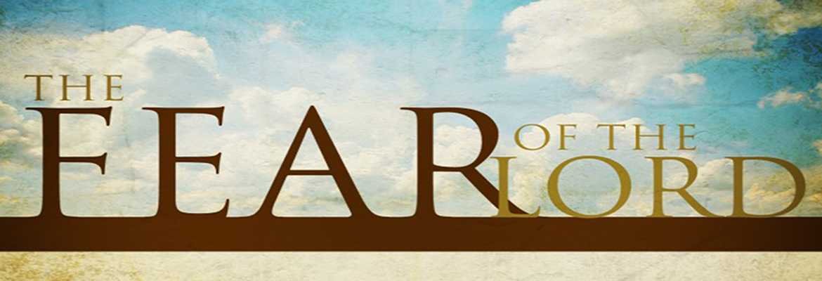 10 Benefits of Fearing God — Eye-opening Poem About Fear of the Lord