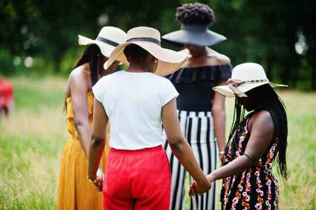 15 Amazing Prayer Walk Prayers for Groups and Individuals